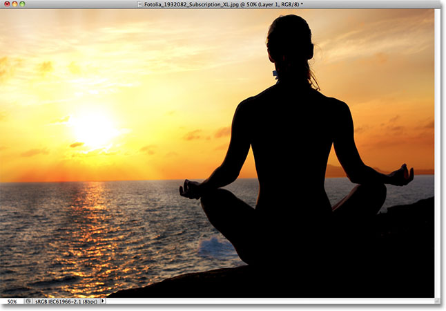 Add Rays Of Light To A Photo Photoshop Tutorial